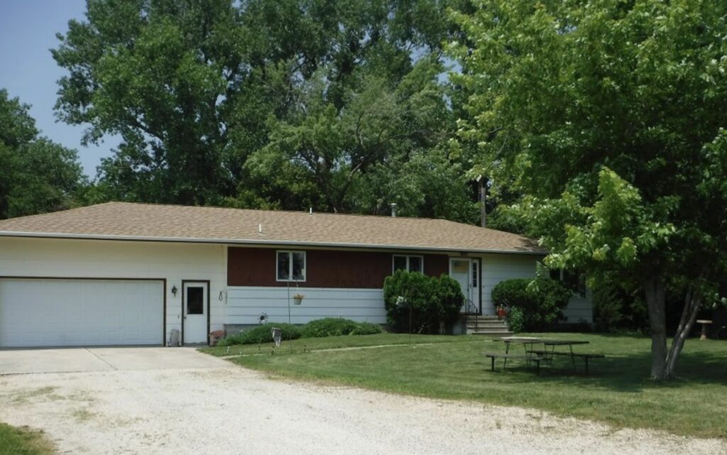 Real Estate in Iowa - Sale Barn Realty & Auction - Pocahontas, IA